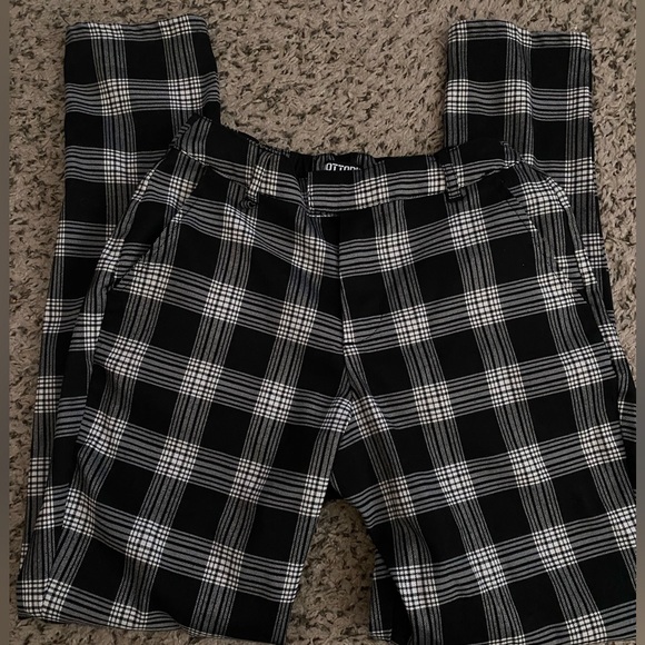 Hot Topic | Pants & Jumpsuits | Hot Topic Grunge Black And White ...